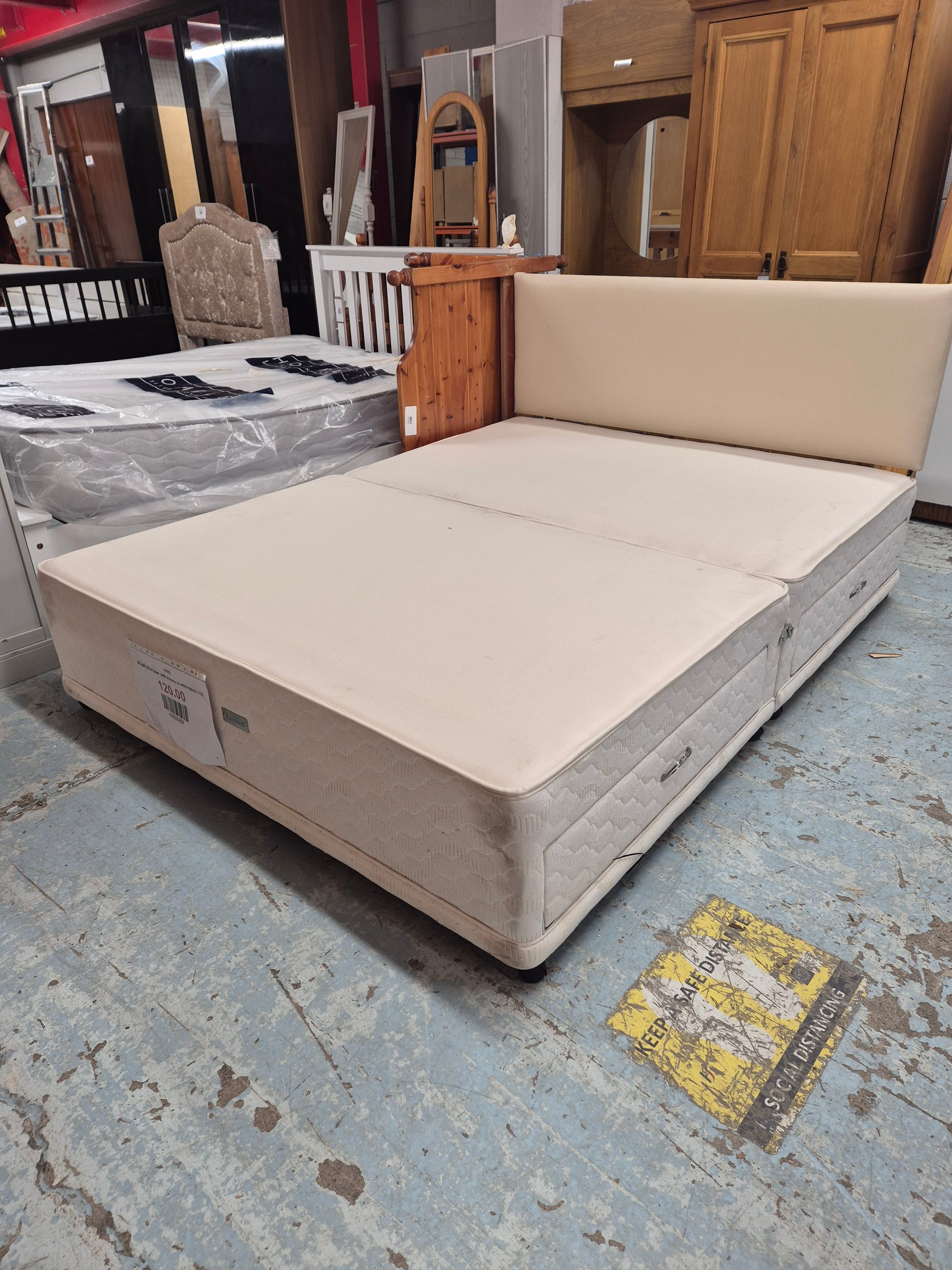 5ft split divan base with drawers in white fabric 1125 – CJM Furniture